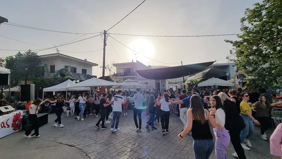 Με επιτυχία η Γιορτή της Τουλίπας στα Δίδυμα - Ενημέρωση της Περ ...