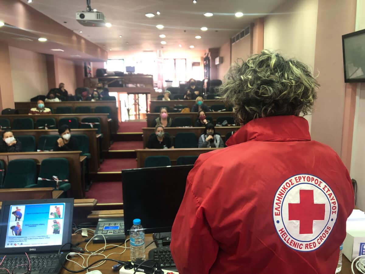 Άργος: Εκπαίδευση Πρώτων Βοηθειών στους εργαζόμενους του Δήμου - enpel.gr