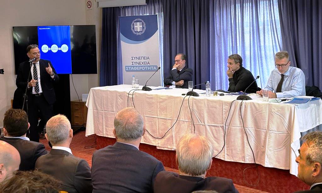 Ο Γιώργου Διδασκάλου παρουσίασε τις δράσεις και τα έργα για την Περιφ ...